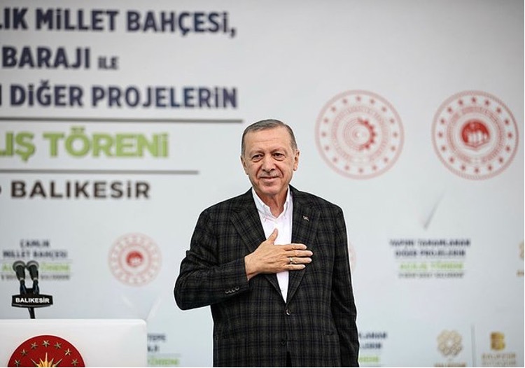 Erdoğan yine “faiz indirilecek” dedi: “Kimse bize bu konuda akıl ... Erdoğan yine “faiz indirilecek” dedi: “Kimse bize bu konuda akıl ...
